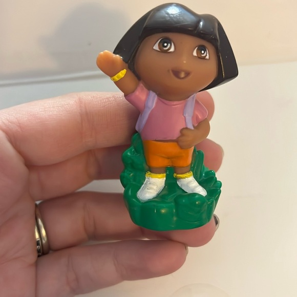 Toys | Dora The Explorer Figure 204 Mattel Viacom 3 Arm Raised Green ...